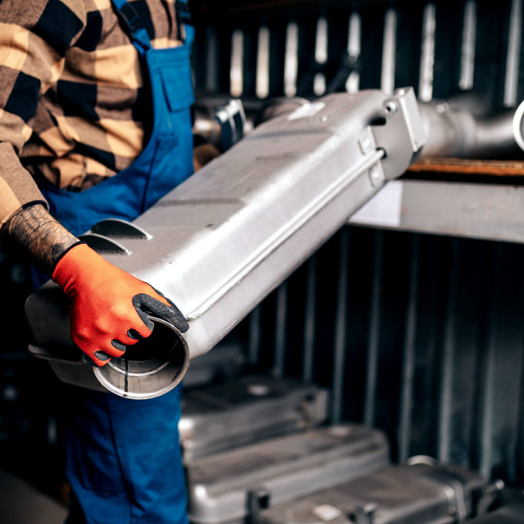 Custom Truck Exhaust Systems - Kwik Fix Auto